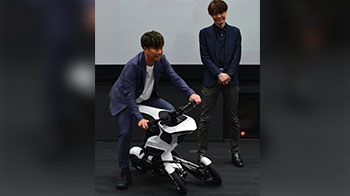 科学研究 - ROIDZ TECH推出最高时速40公里的电动三轮车，可根据用途改变设计 - 客观日本